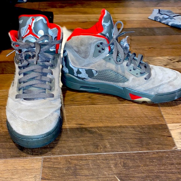 Jordan | Shoes | Wore A Little Bit But Can Be Cleaned There Is Some ...